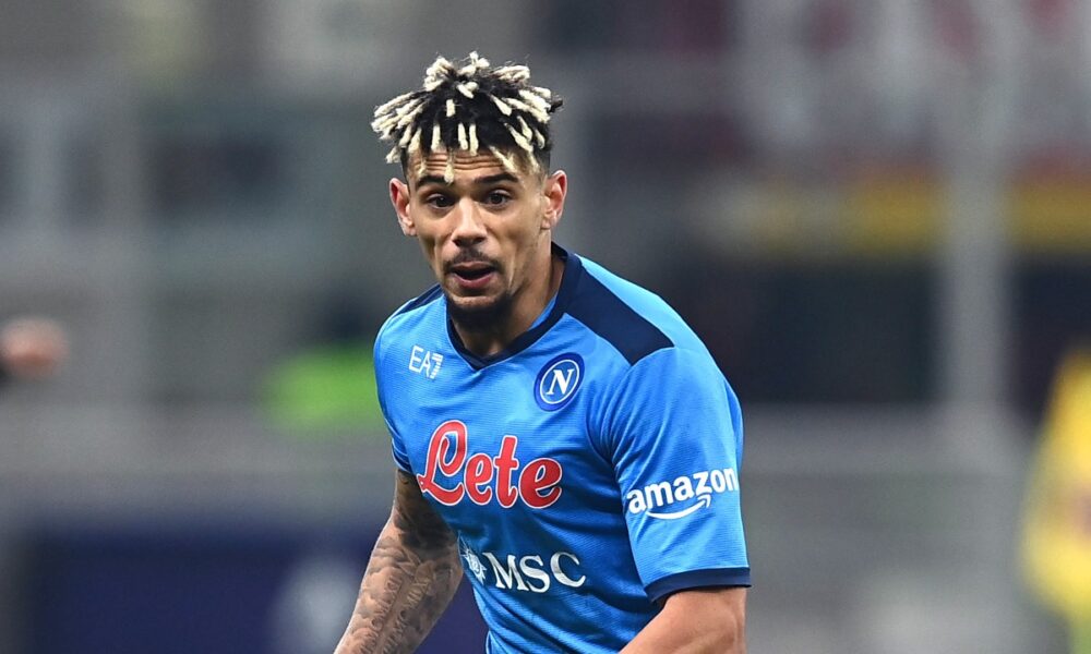 Malcuit positivo al Covid-19: non è entrato a contatto col Napoli ...