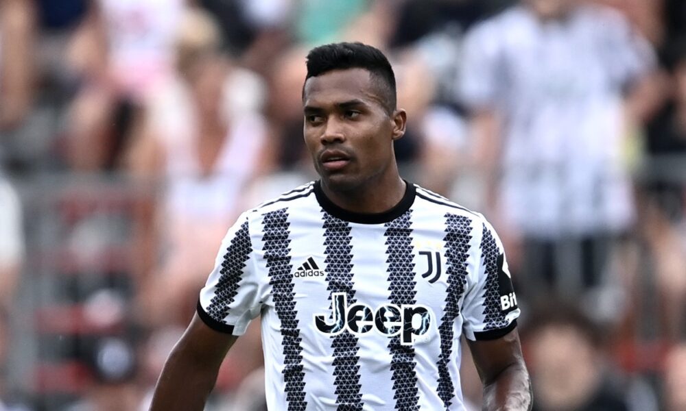 Flamengo, UFFICIALE il ritorno in Brasile di Alex Sandro