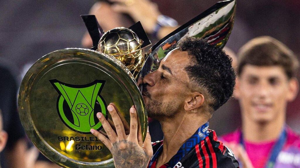 Danilo inarrestabile, ha vinto anche il Brasilerao: è il 30esimo titolo ...