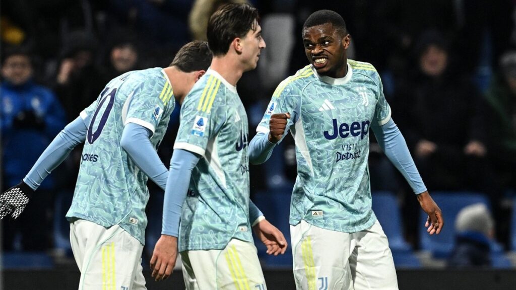 Formazioni ufficiali Juve Napoli, le scelte per il big match