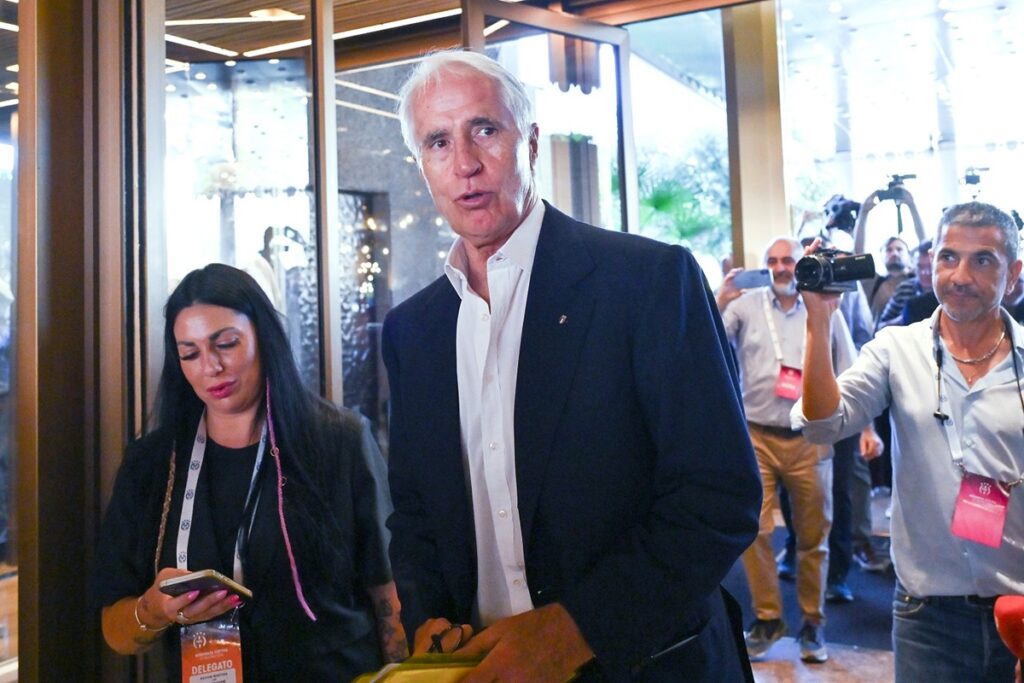 Giovanni Malagò è il nuovo presidente della FIGC: battuto Abete con il ...